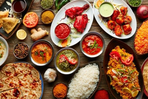 Guwahati Foodies, Here Are 10 Places You Must Try This Durga Puja