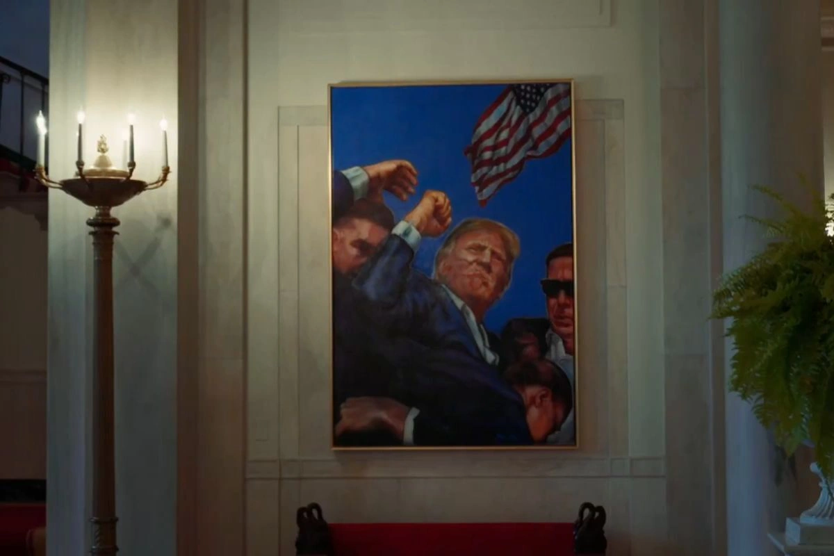 US President Trump Replaces Obama Portrait In White House; New Painting ...