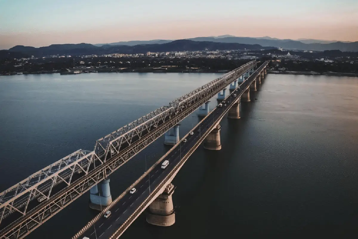 Guwahati Gyan | Bridging Brahmaputra: The Timeless Legacy of Saraighat ...