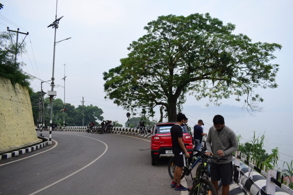 No Entry Of Vehicles To Raj Bhavan View Point In Guwahati