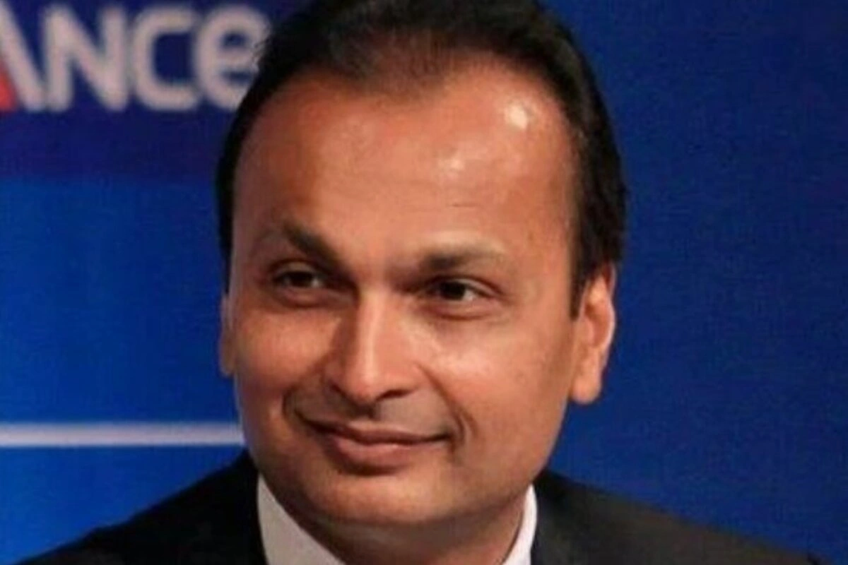 CBI Raids Anil Ambani’s Home in Rs 2,000 Crore Reliance Communications ...