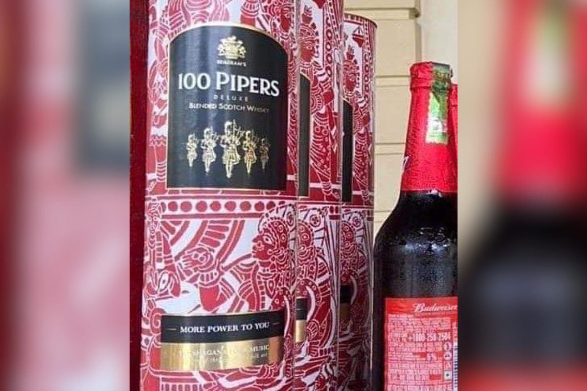 FACT CHECK | Viral Photo Of 100 Pipers Packaging Is Not Assamese 'Gamosa'