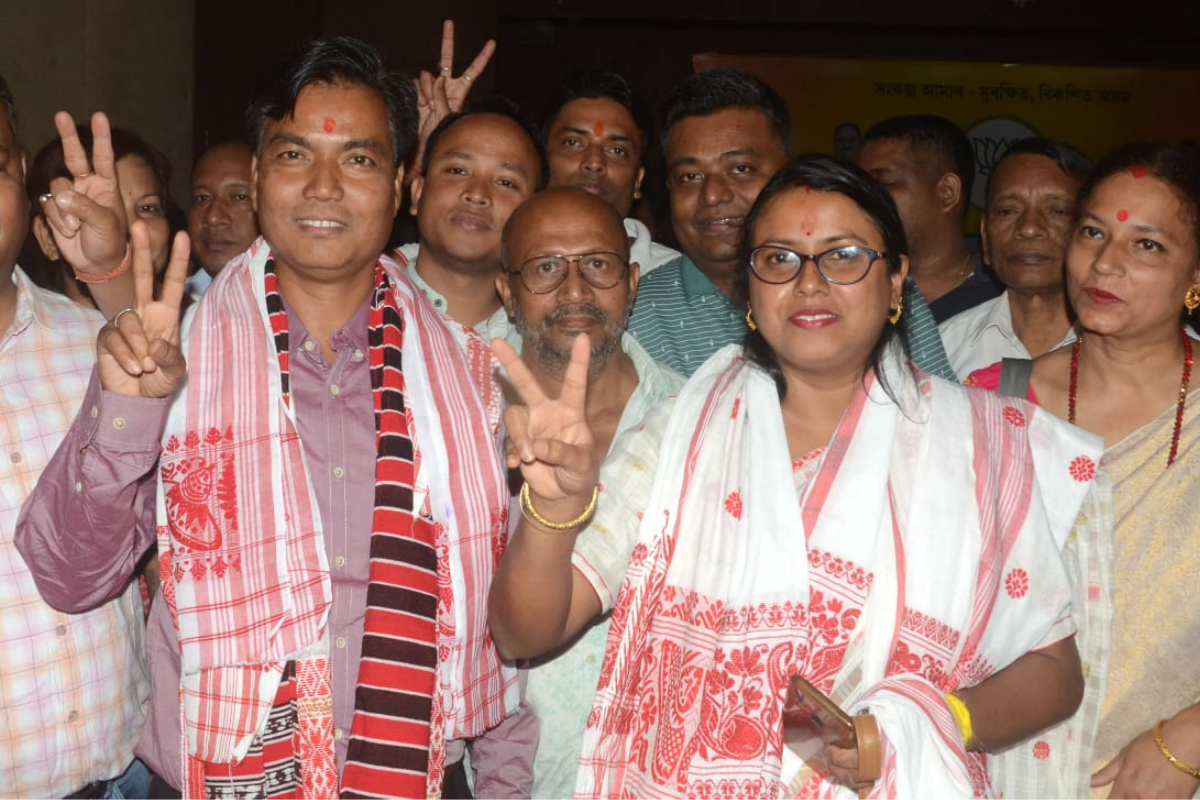 Mrigen Sarania Gets Second Term As Guwahati Mayor, Smita Roy To Be Deputy