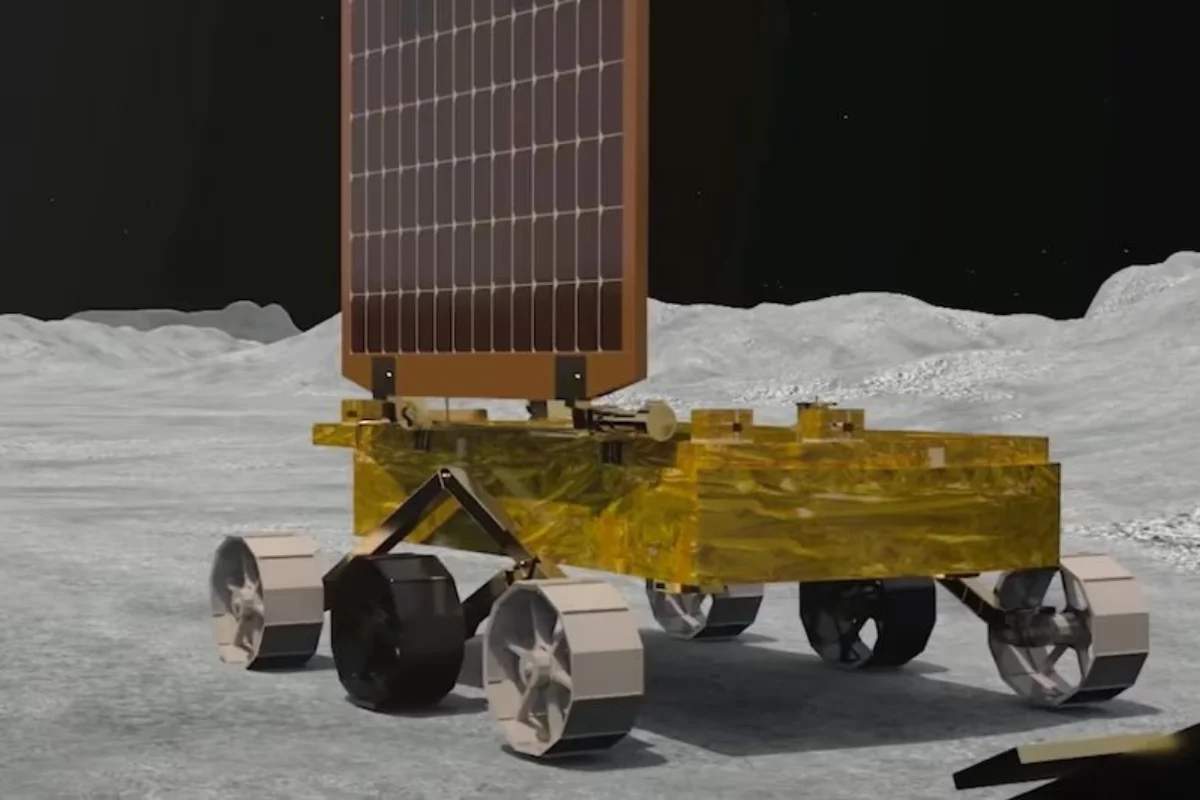 Chandrayaan-3 Mission: Pragyan Rover Successfully Begins Lunar Exploration Chandrayaan-3 Mission: Pragyan Rover Successfully Begins Lunar Exploration