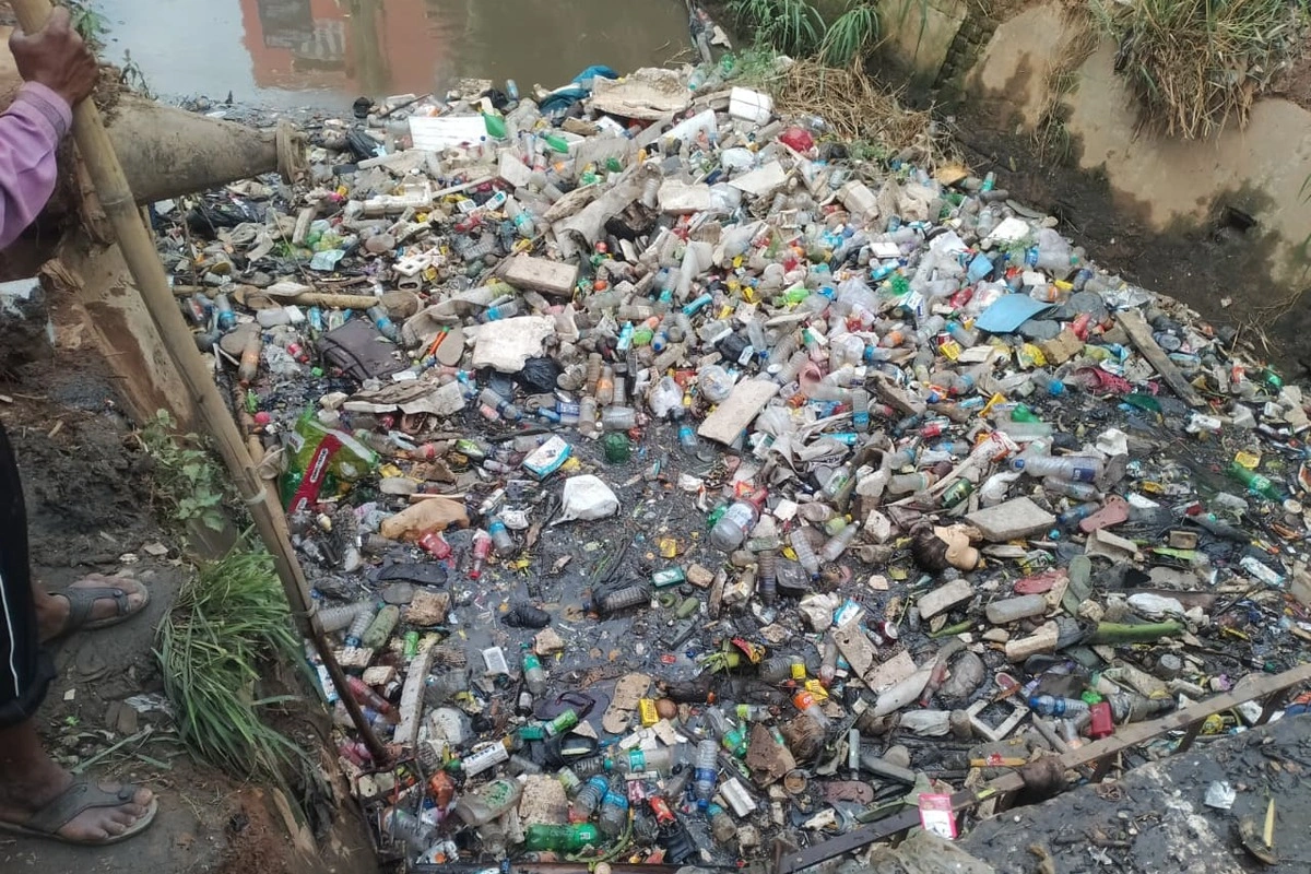 Guwahati Drains Still Blocked Despite GMC’s Pre-Monsoon Cleaning Promise