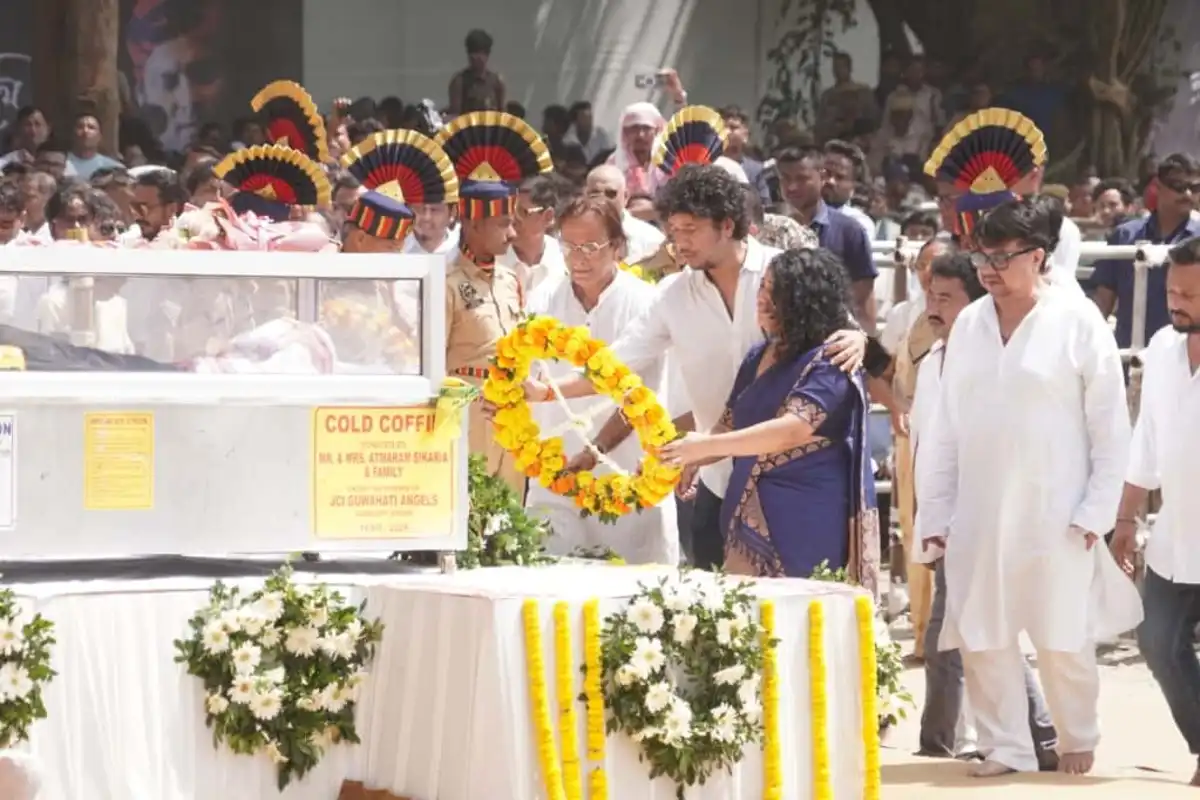 See Visuals from Last Rites of Assam’s ‘Humming King’