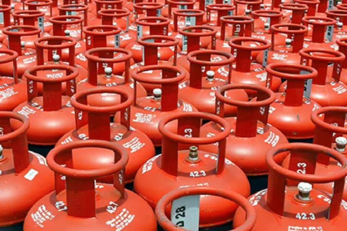 Union Cabinet Approves ₹200 Reduction On LPG Cylinder Prices