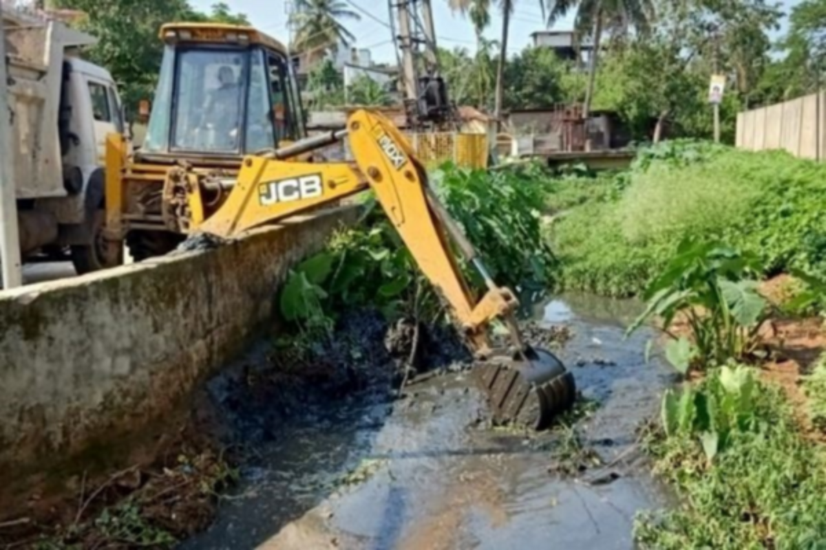 De-siltation Scam Questions Proper Implementation Of Mission Flood Free ...